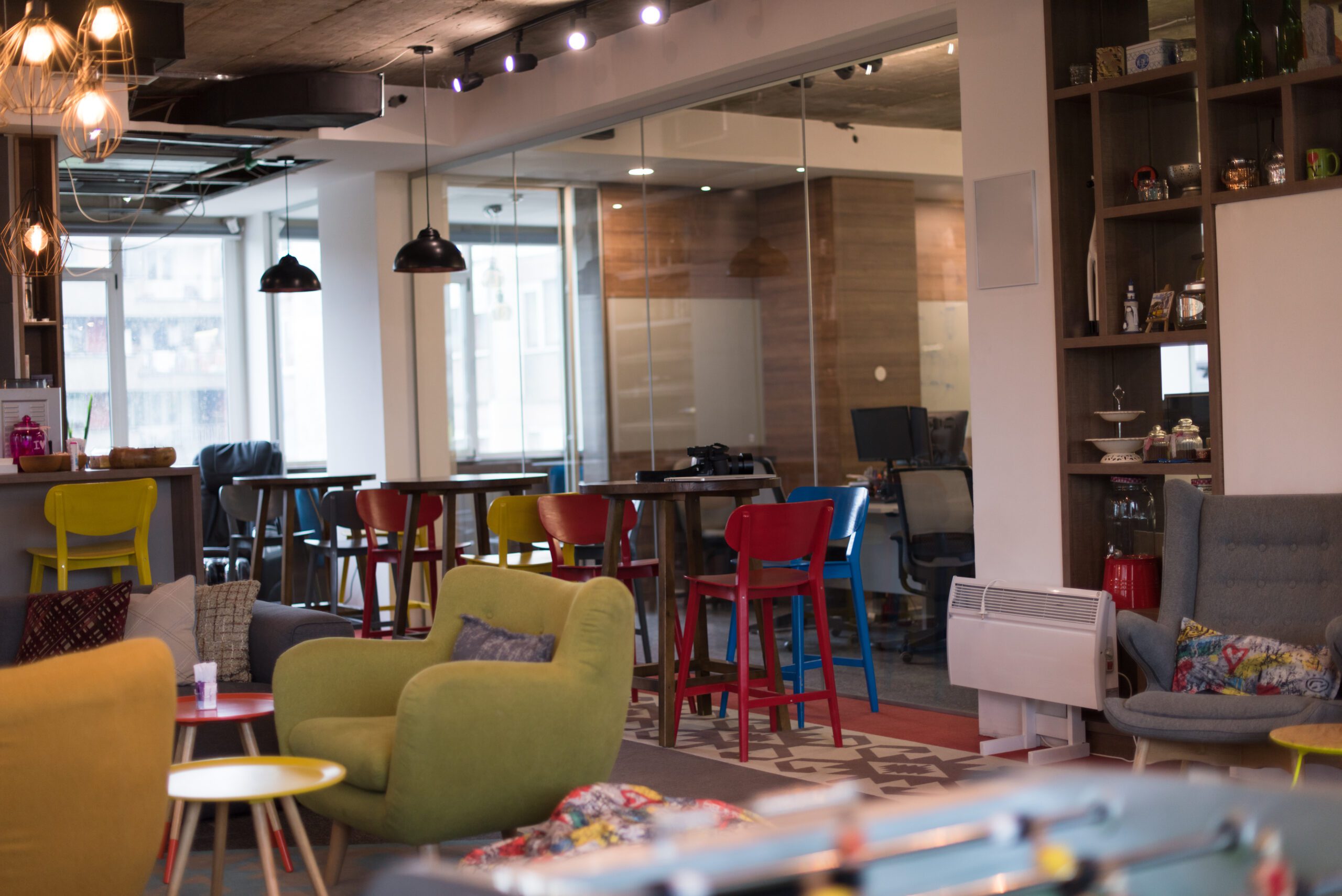 Designing the Perfect Breakout Space for Your Workplace